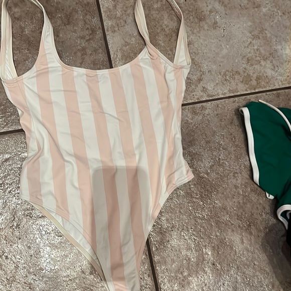 Swim | Billa Bong | Poshmark